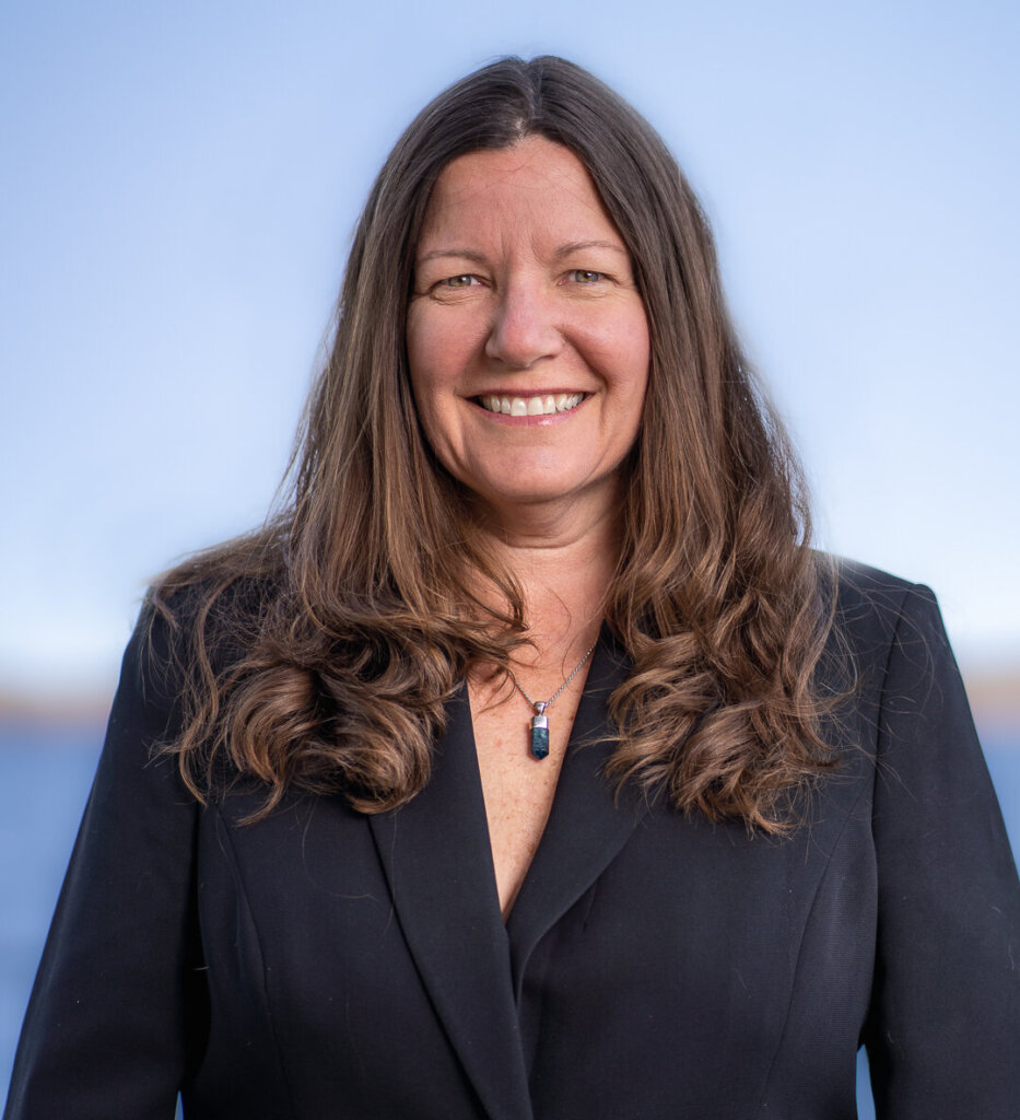Gillis Team | Merrill L. Thomas